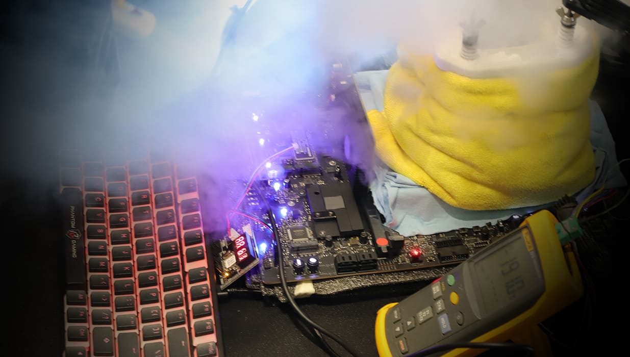 ASRock Z890 Taichi OCF